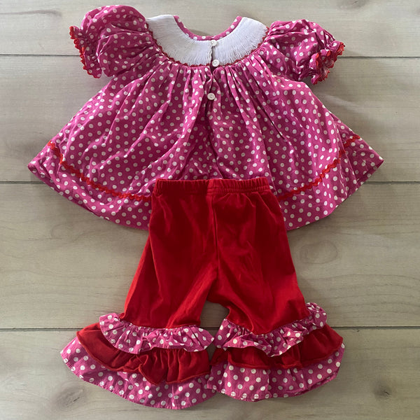 Smock Monkey Heart Smocked Outfit – Sweet Pea & Teddy